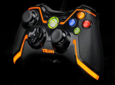 DPD Komt met Tron Controllers (Xbox 360) - GadgetGear.nl