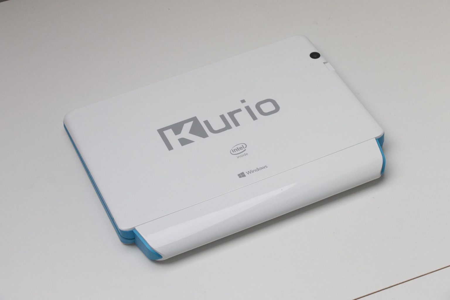 Review: Kurio Smart (Detachable windows 10 tablet) - GadgetGear.nl