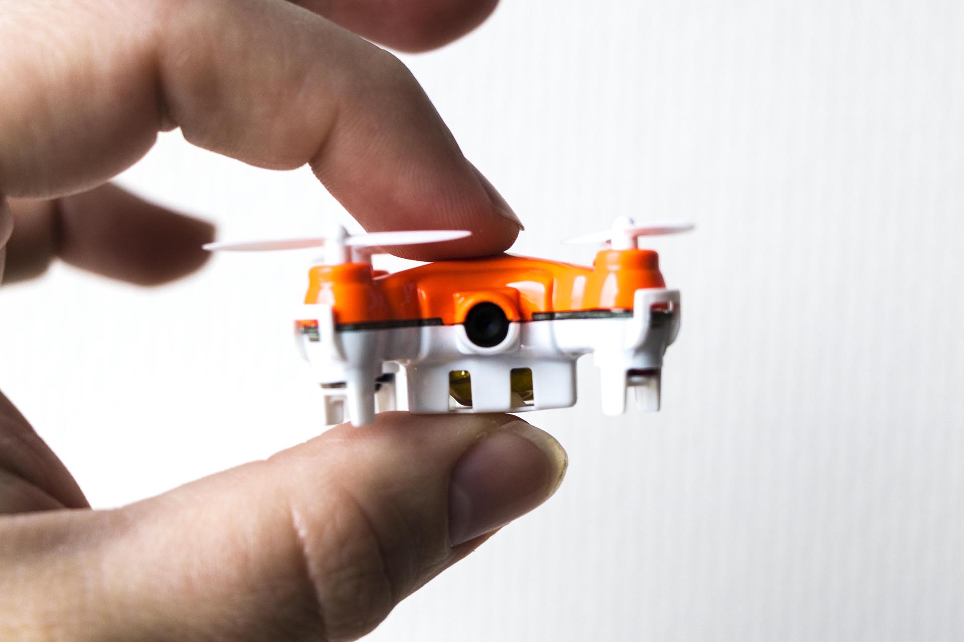 Review: TRNDlabs Skeye Nano Drone with Camera - GadgetGear.nl Review: TRNDlabs Skeye Nano Drone with Camera - GadgetGear.nl