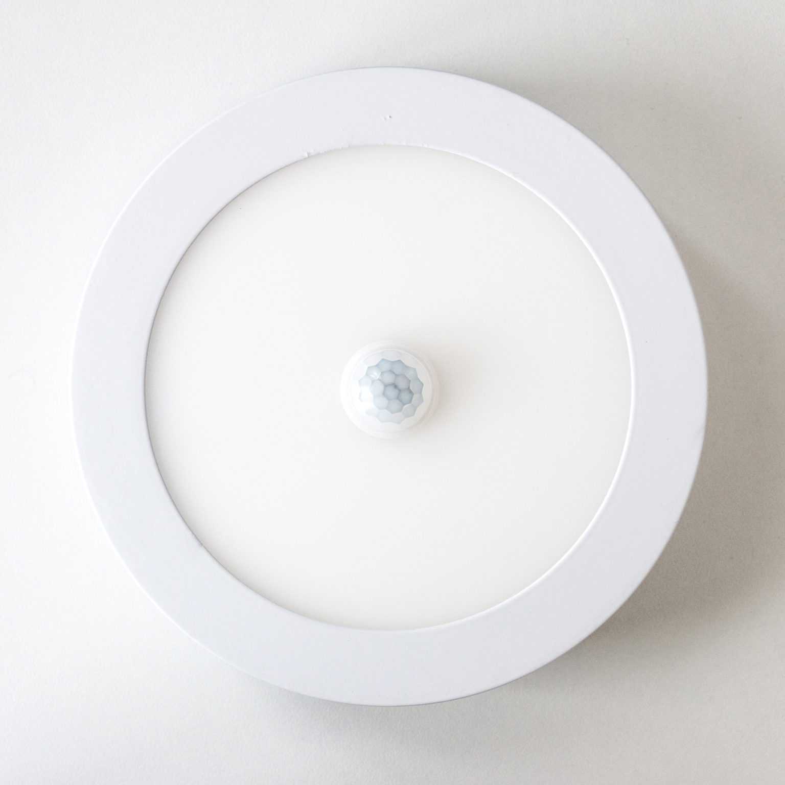 Review: Dream LED Ceiling Sensor Light CSL-100 - GadgetGear.nl