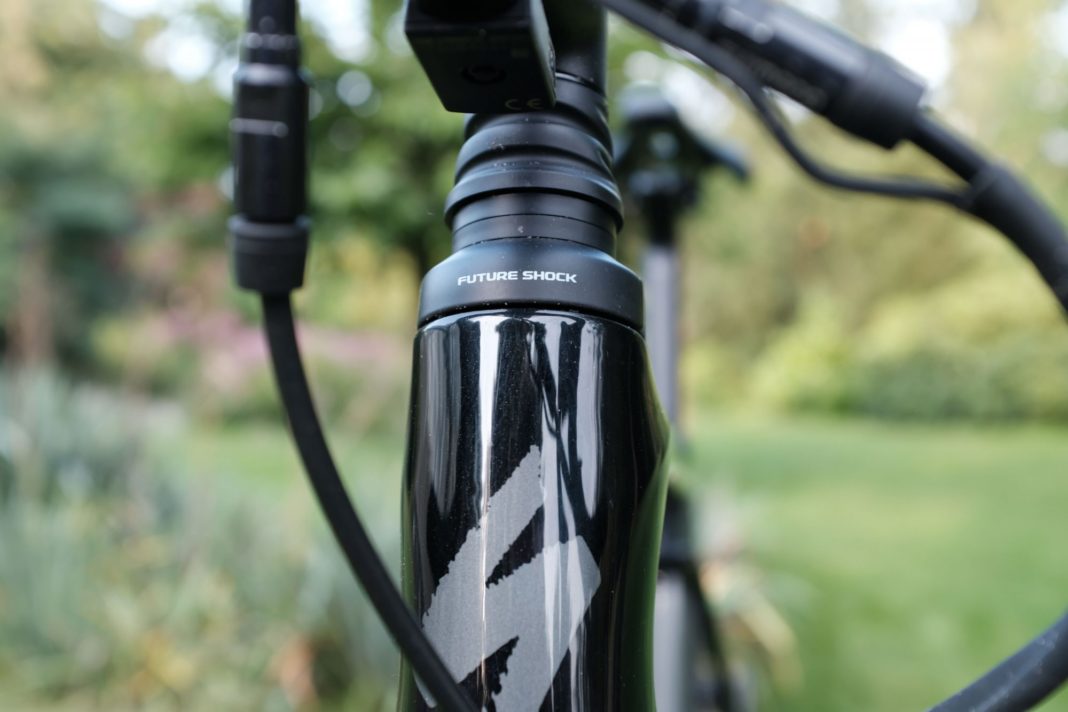 Review: Specialized Roubaix Future Shock - GadgetGear.nl