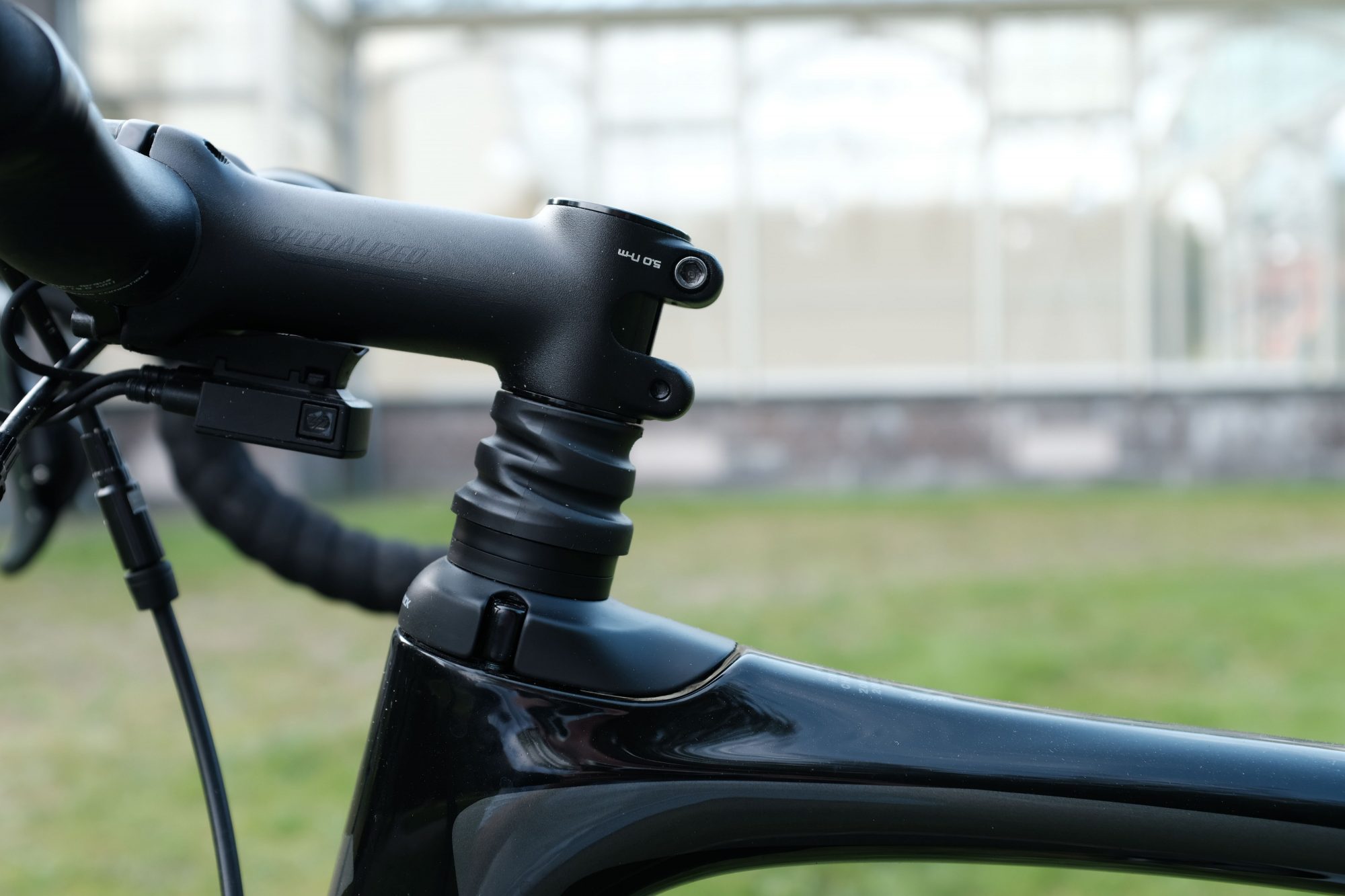 Review: Specialized Roubaix Future Shock - GadgetGear.nl