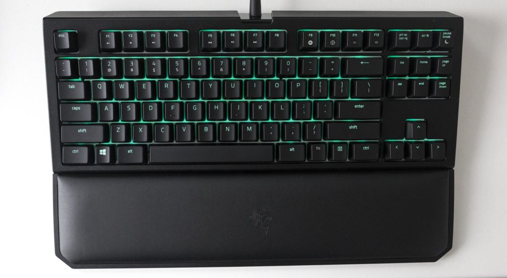 Review: Razer Blackwidow Tournament Edition Chroma V2 - GadgetGear.nl