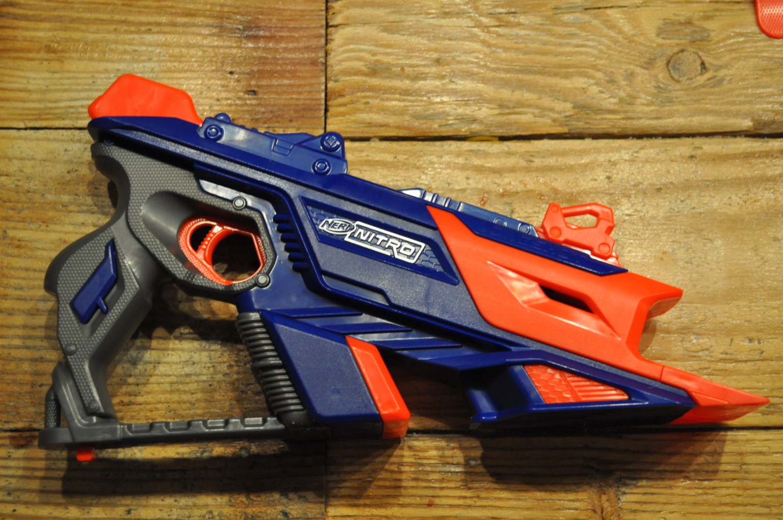 Review: NERF Nitro Longshot Smash blaster - GadgetGear.nl
