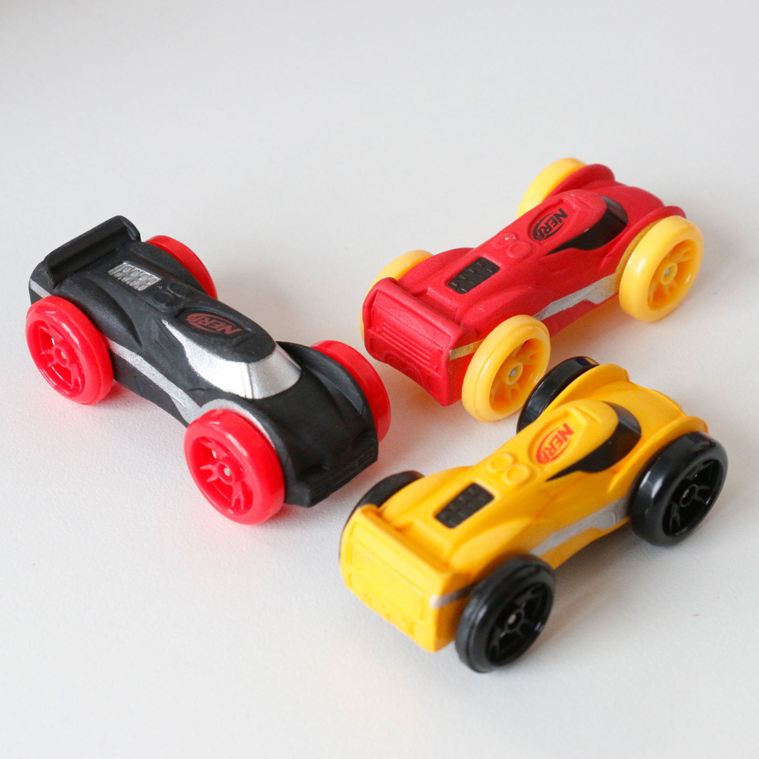 Review: Nerf Nitro Flashfury Chaos - GadgetGear.nl