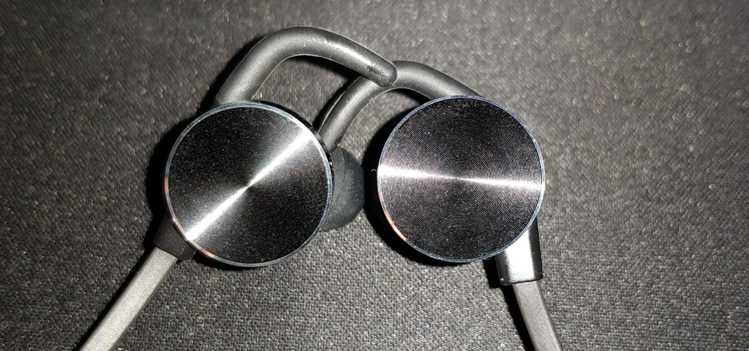 Review: Nokia Active Wireless Earphones - GadgetGear.nl