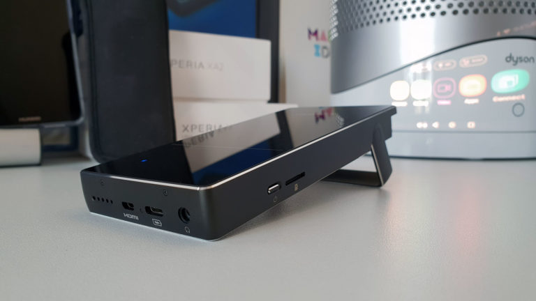 Review: Celluon Picobit-S (mini laser beamer) - GadgetGear.nl