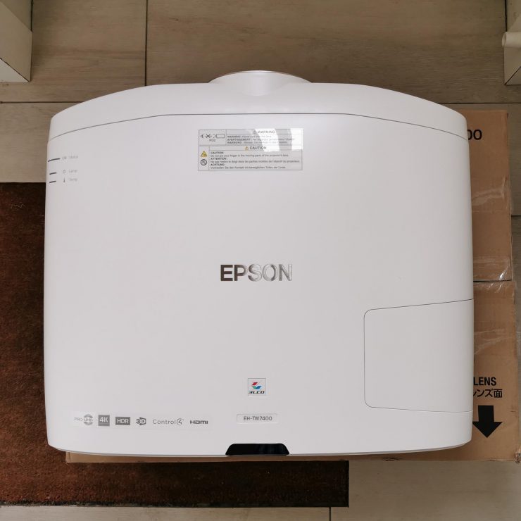 Review: Epson EH-TW7400 4K UHD Projector - GadgetGear.nl