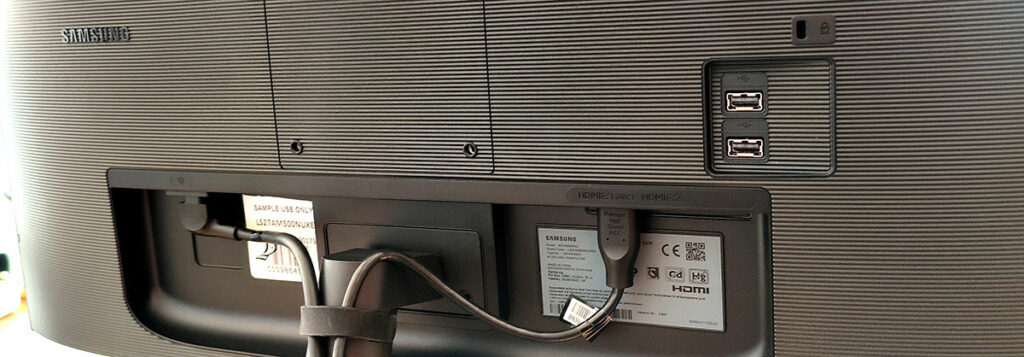 Review: Samsung Smart Monitor M5 monitor met Smart TV
