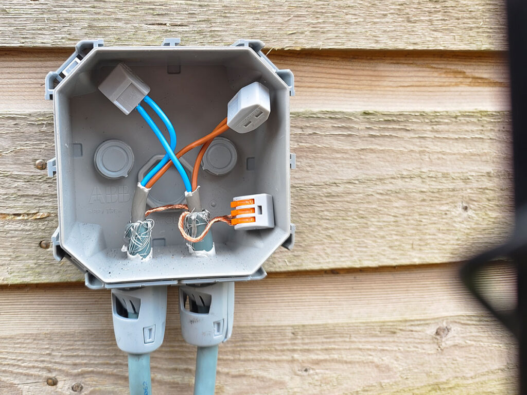 Review: ABB Kabeldoos 3665 - GadgetGear.nl